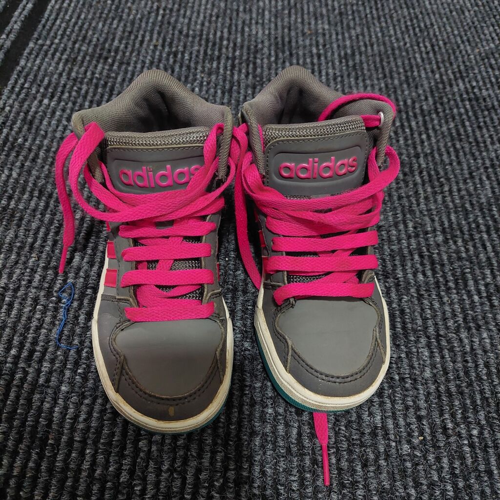 Adidas, Veličina - 29