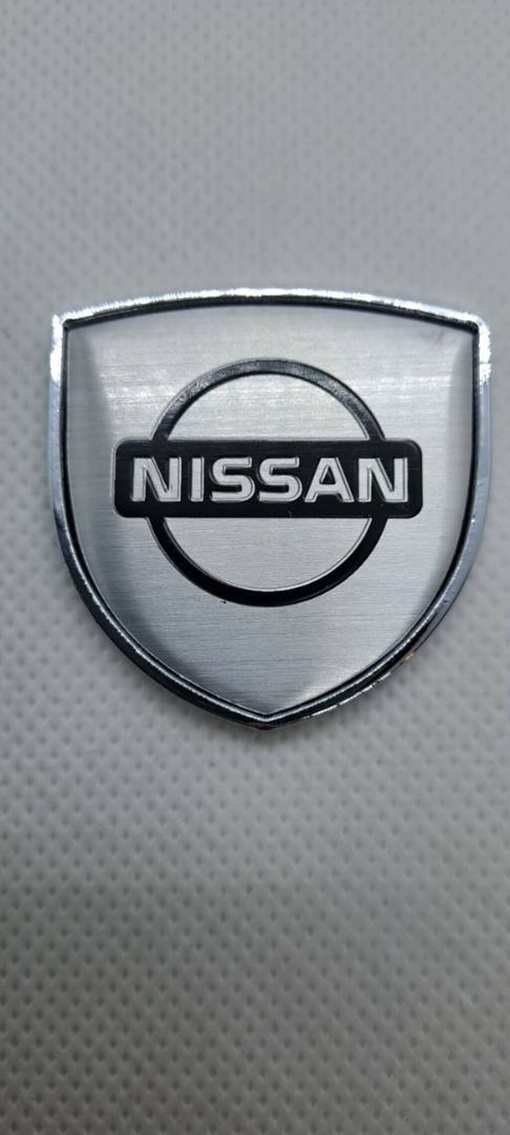 Samolepljivi metalni stiker za automobil - NISSAN Metalni stiker za