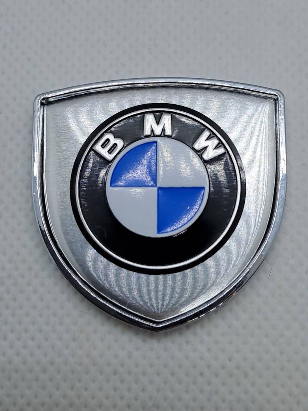 Samolepljivi metalni stiker za automobil - BMW Metalni stiker za