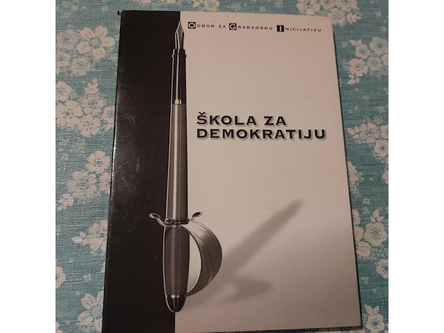 r8 SKOLA ZA DEMOKRATIJU