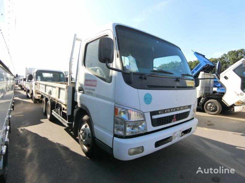 Mitsubishi CANTER kamion s ravnom platformom