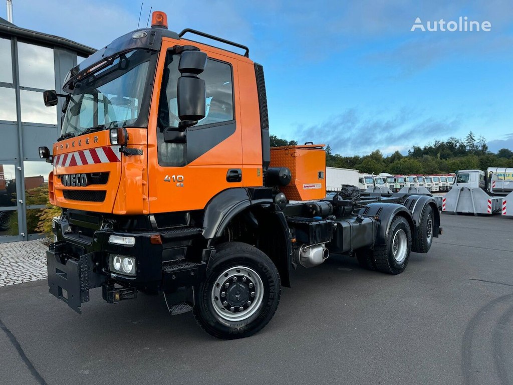 IVECO Trakker 410 E 5 6x4/2 Winterdienst / Lift/Lenka kamion šasija