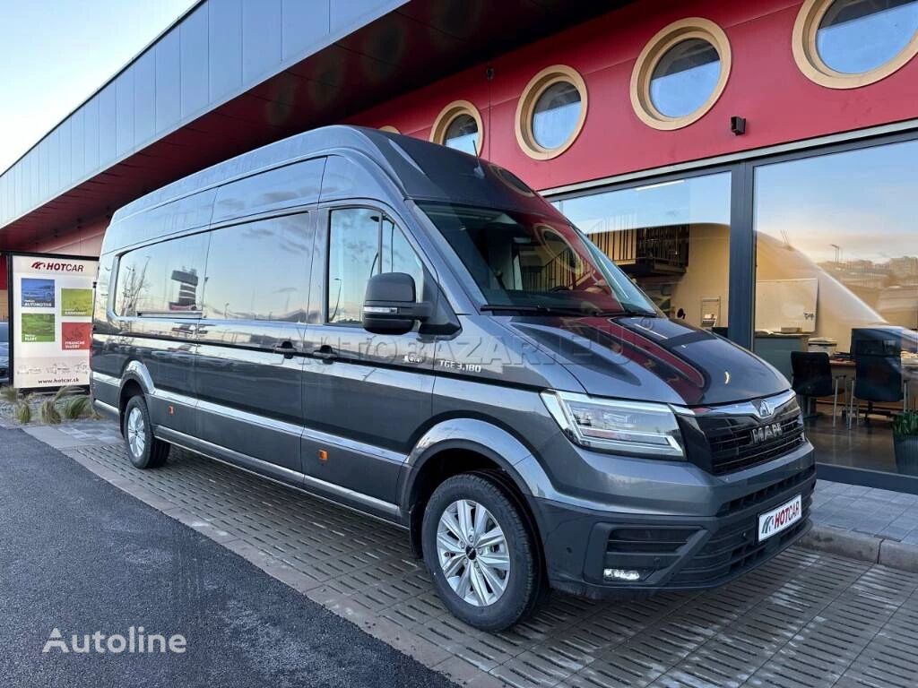 Novi MAN TGE 3.180 4X4 SB 2,0TDi DSG camper van 18m3 minibus furgon