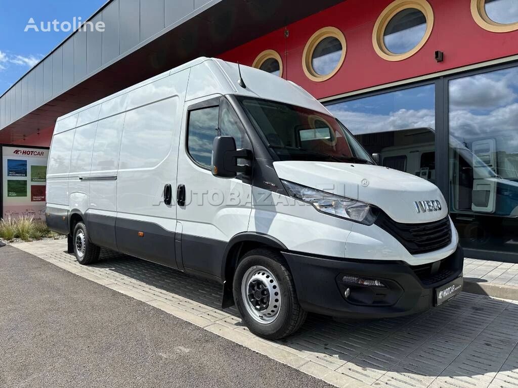 Novi IVECO Daily 35S 18H V - D30V 3.0L 129kW 16m3 minibus furgon