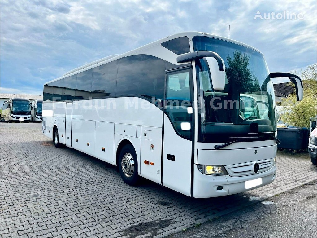 Mercedes-Benz Tourismo RHD-M/2A turistički autobus