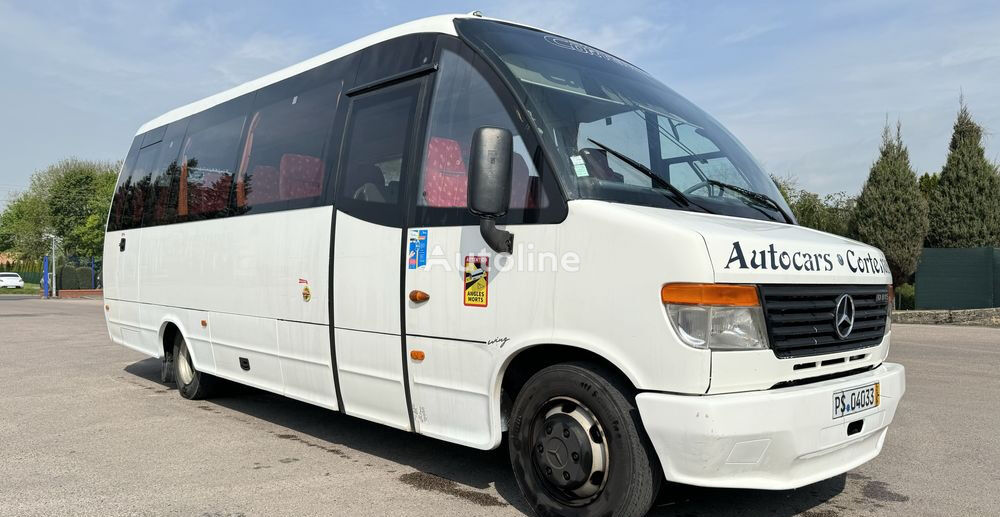 Mercedes-Benz Wing putnički minibus