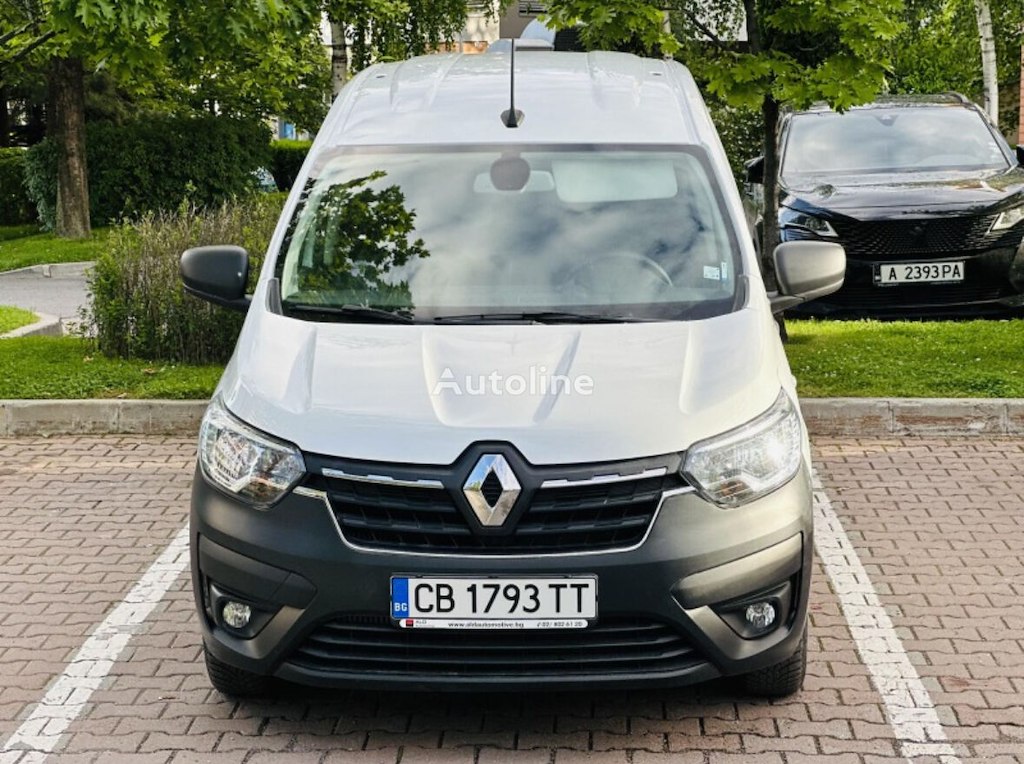 Renault Express minivan