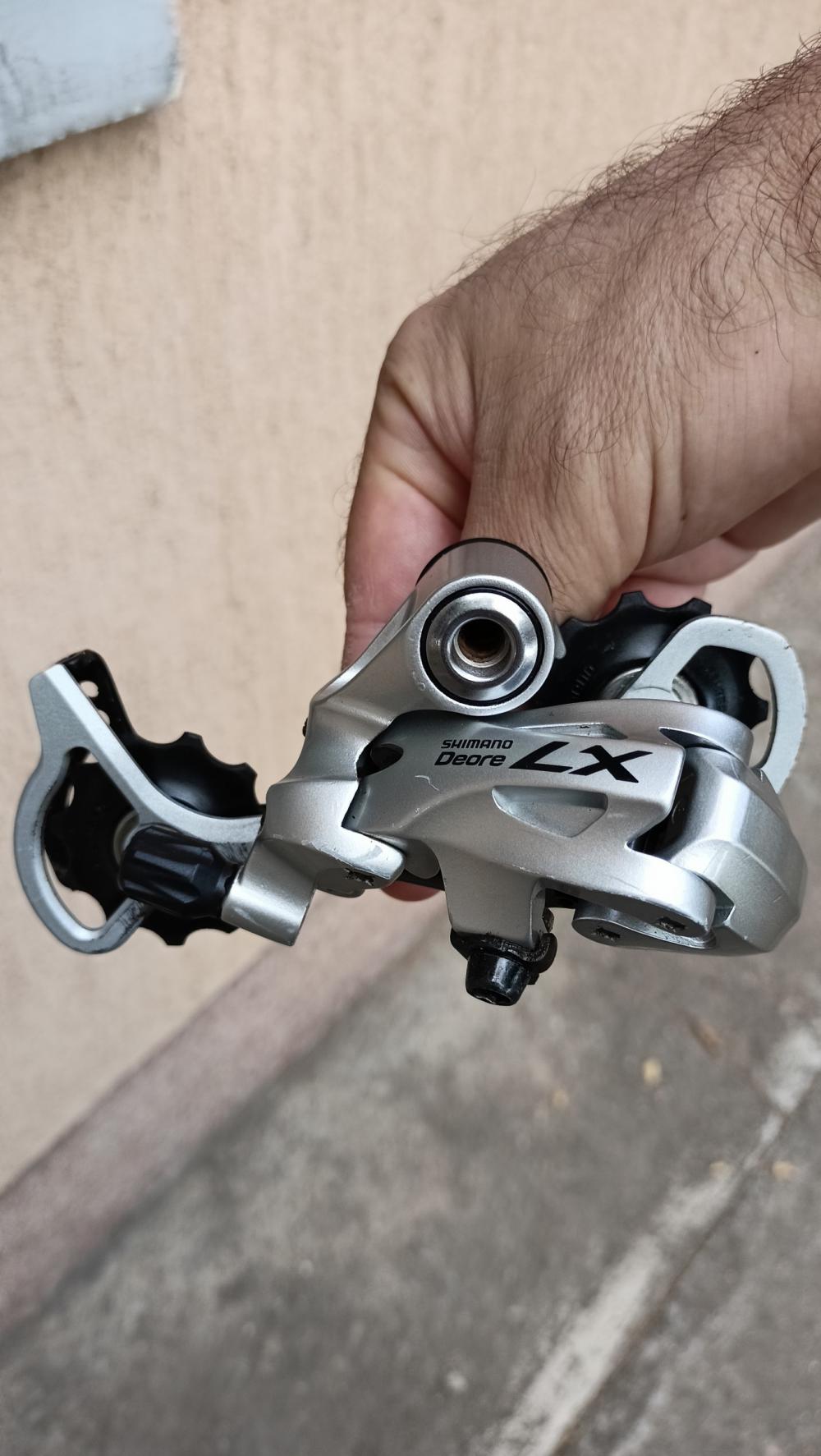 Zadnji menjač Shimano Deore LX RD-T661 9brz