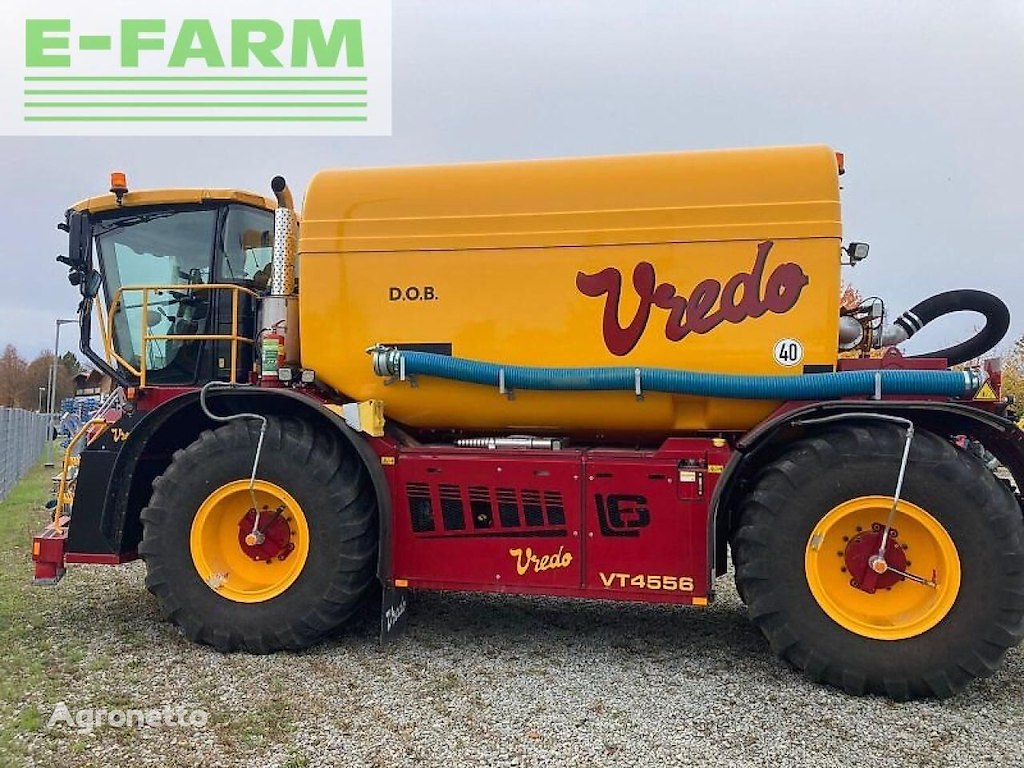 Vredo vt 4556 traktor točkaš