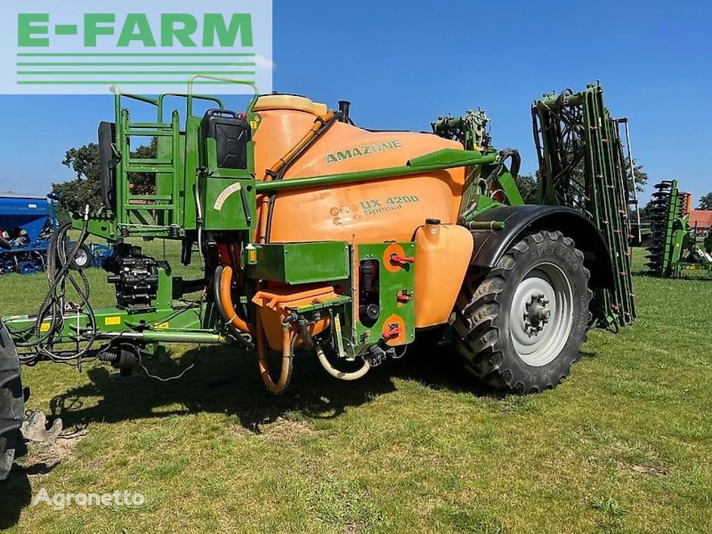 Amazone ux 4200 special 21m samohodna prskalica