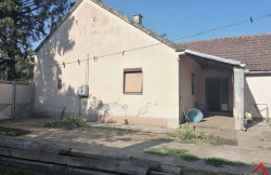 Kuca,ŽABALJ,CENTAR,kv: 1643, € 65000, ID: 3004326