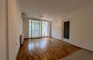 Prodajem Stan-Apartman, Železnička Stanica