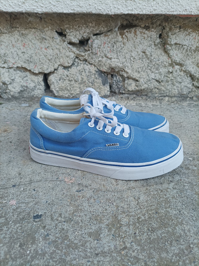 Vans nebo plave 41