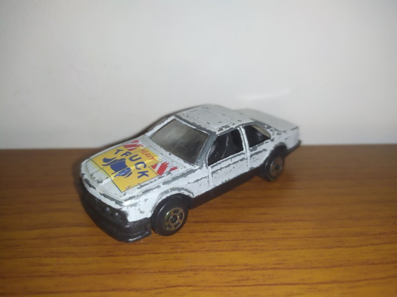 BMW 635 CSi 1/64