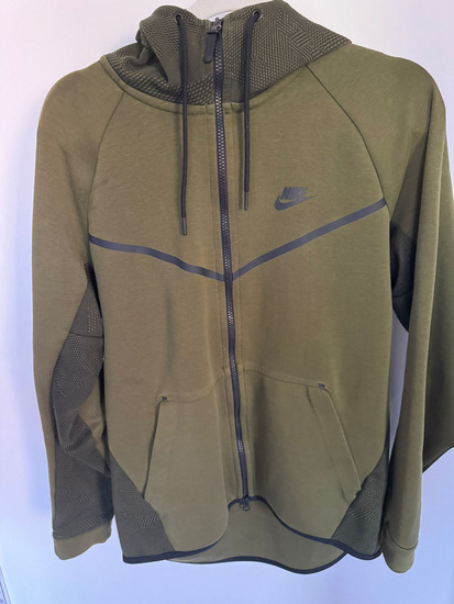 Nike Tech Fleece