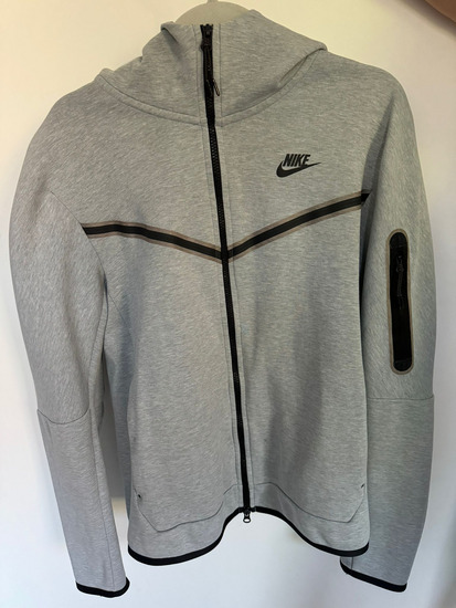 Nike Tech Fleece