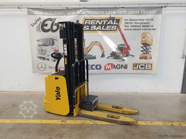 Kamioni sa paletama
YALE MS 12 AC / Triplex: 4m! / nur 683h! / 2014