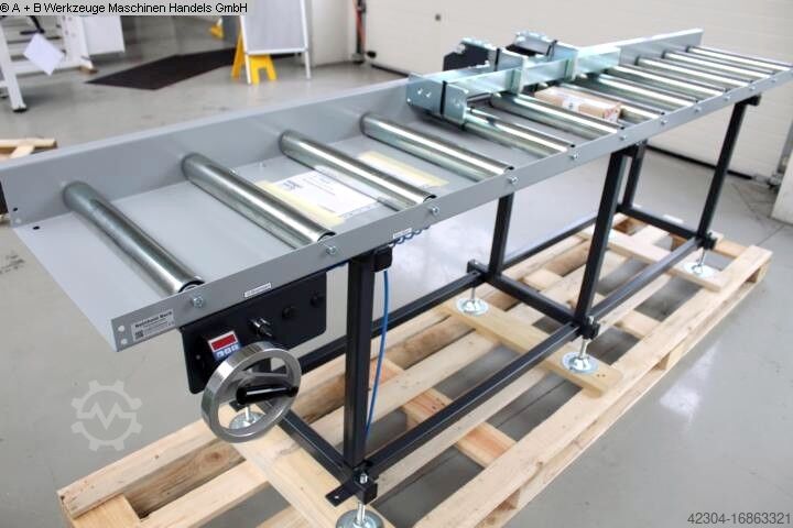 Roller Conveyors / Stop Systems
Abfuhrrollenbahn Digital Mod. A-Abfuhr