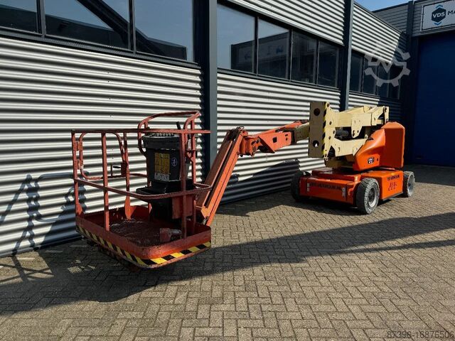 Artikulisan teleskopski bum lift
JLG E400AJPN Hoogwerker Knikarmhoogwerker