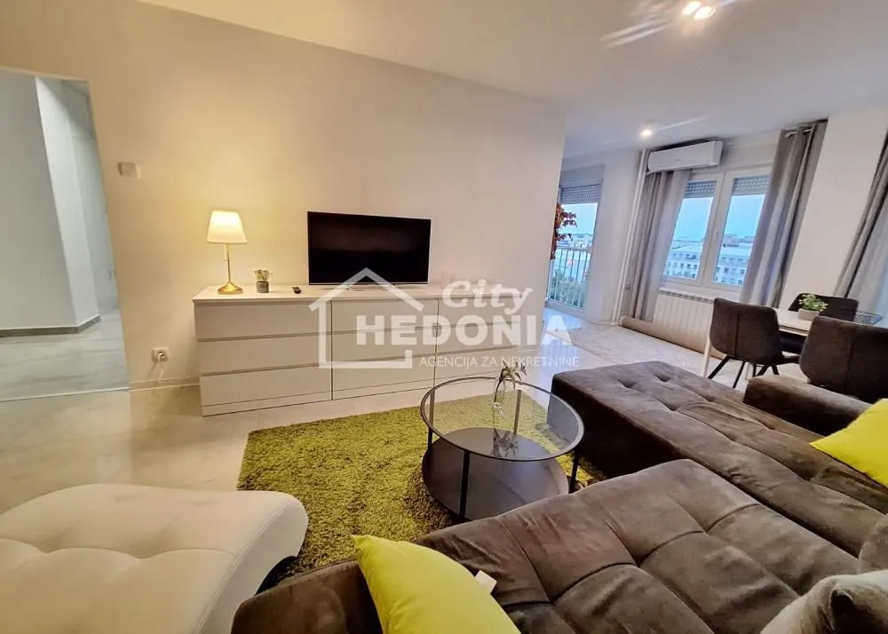 Prodaja, dvosoban stan, 52m2, Novi Beograd Blok 30, Novi Beograd, Beograd