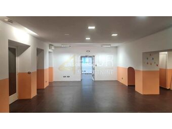 Najam, Rijeka, Potok, poslovni prostor, 140m2, terasa