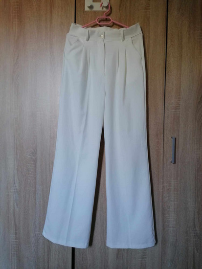 Bele pantalone M