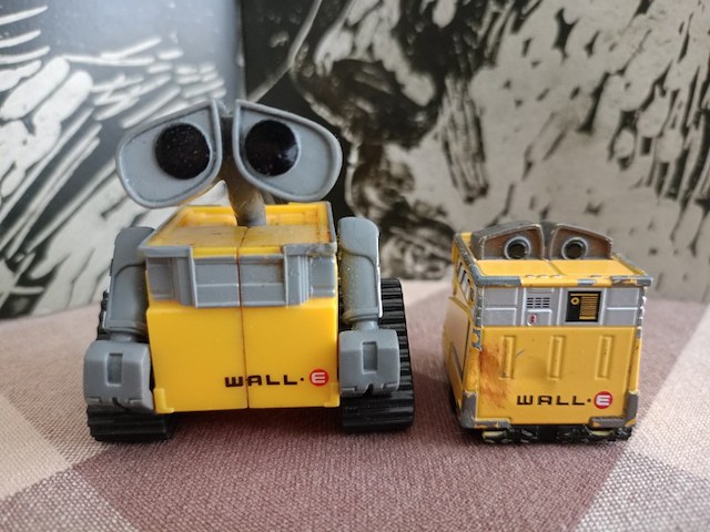 WALL-E Voli komplet original figura i njegove oči -dvog