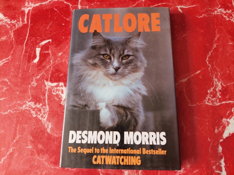 9 CATLORE - DESMOND MORRIS