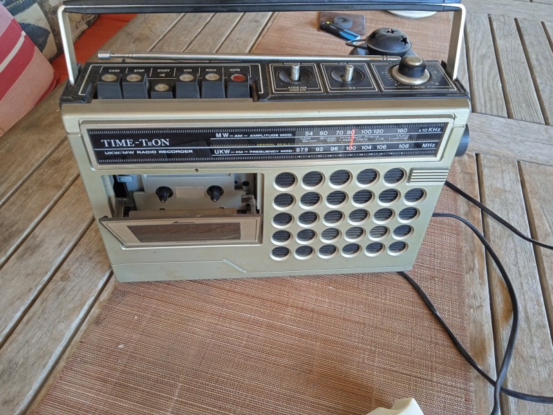 Vintage radio/kasetofon TIME-TrON