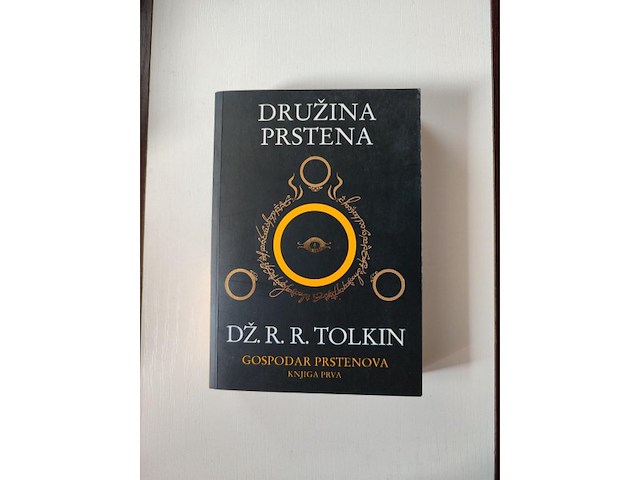 Družina prstena - Tolkin, knjiga prva