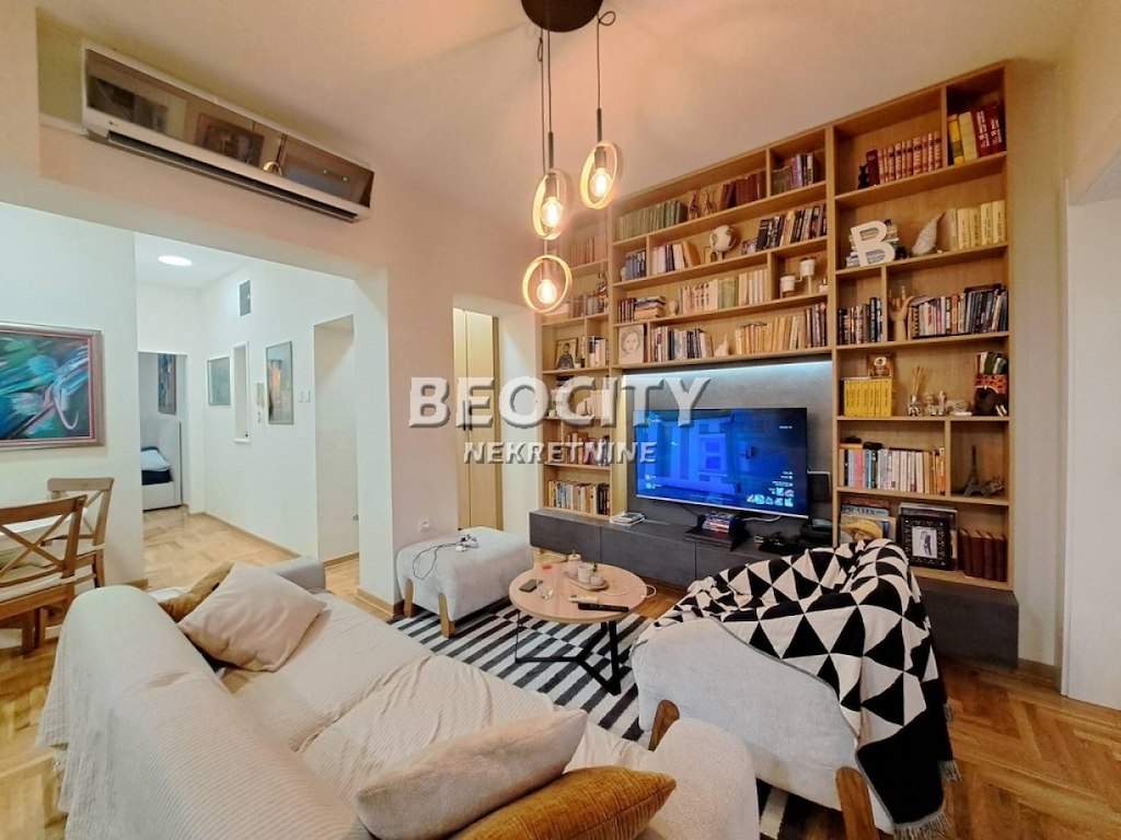 Vračar, Hram Svetog Save, Mutapova, 4. 0, 75m2, 275000EUR