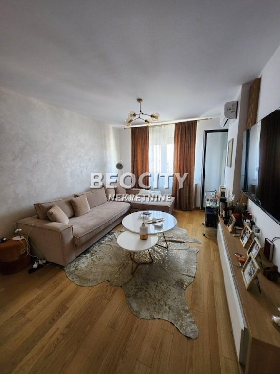 Novi Sad, Centar, , 2. 5, 58m2, 197200EUR