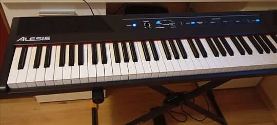 Alesis Recital električni klavir 88 dirki