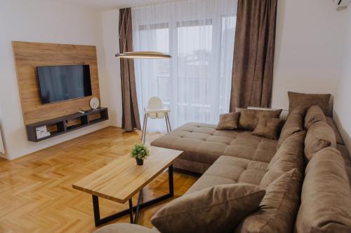 prevoz od/do aerodroma
Sunshine apartments - Valjevo