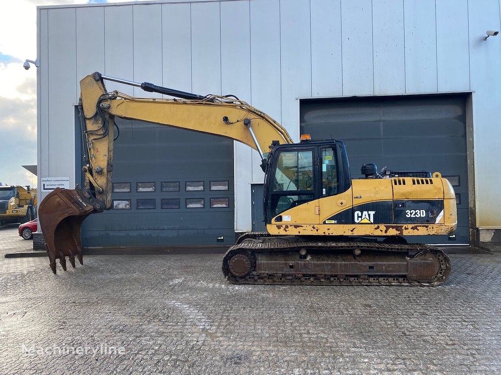 Caterpillar 323DL - CE certified / Hydraulic Q/C / hammerlines bager guseničar