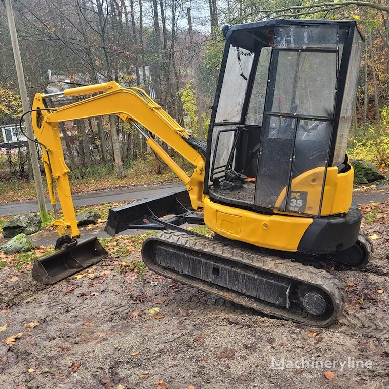 Komatsu PC35 mini bager