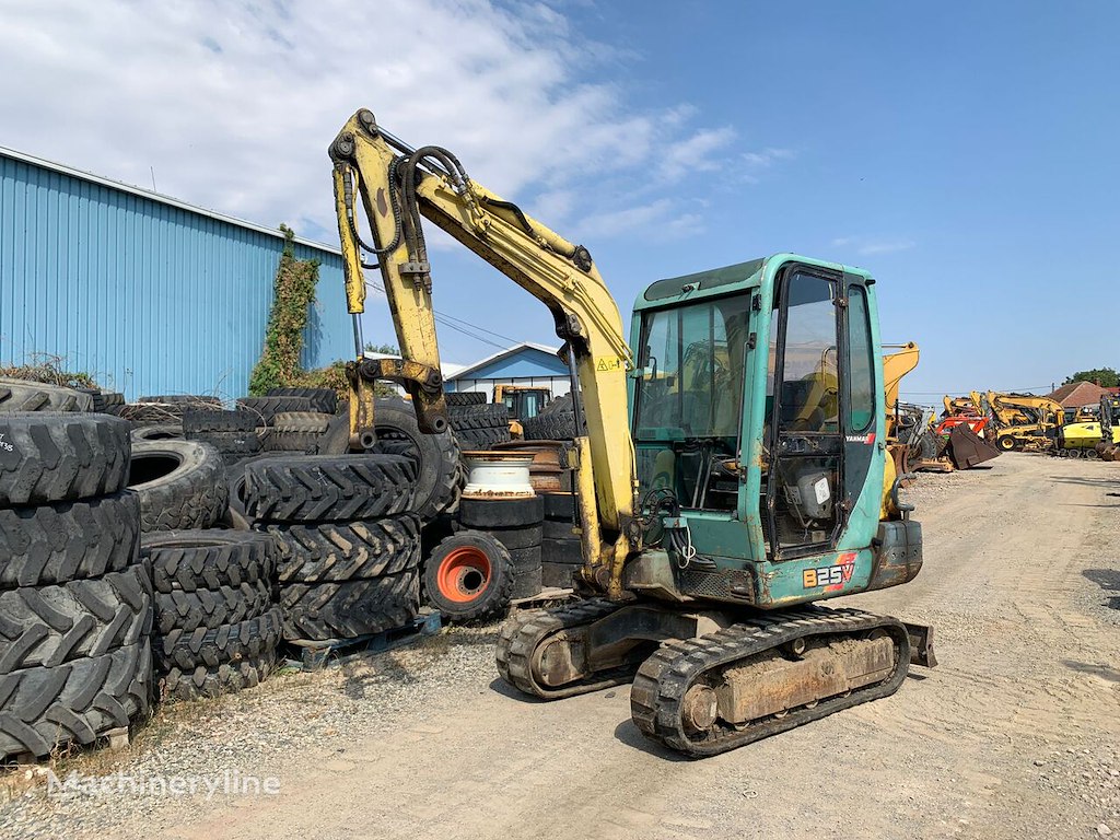 Yanmar B25V mini bager