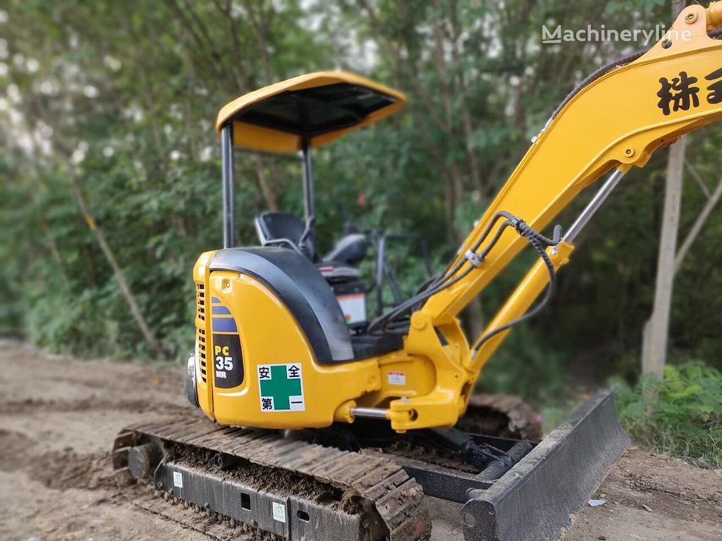 Komatsu PC35MR-2 mini bager