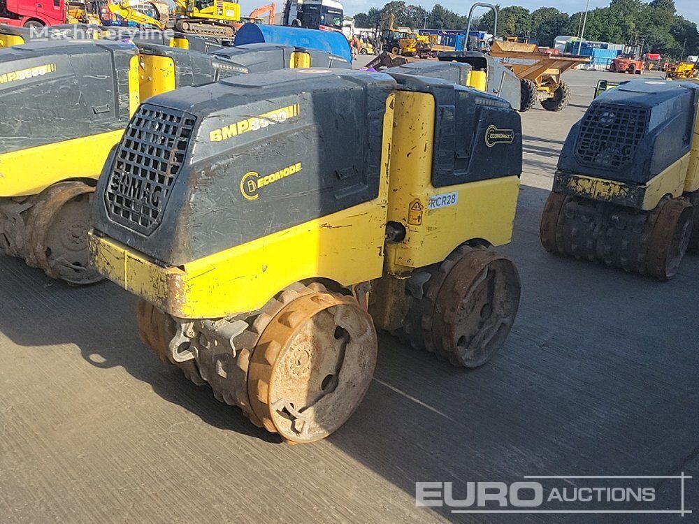 Prodaje se BOMAG BMP 8500 kompaktor na aukciji