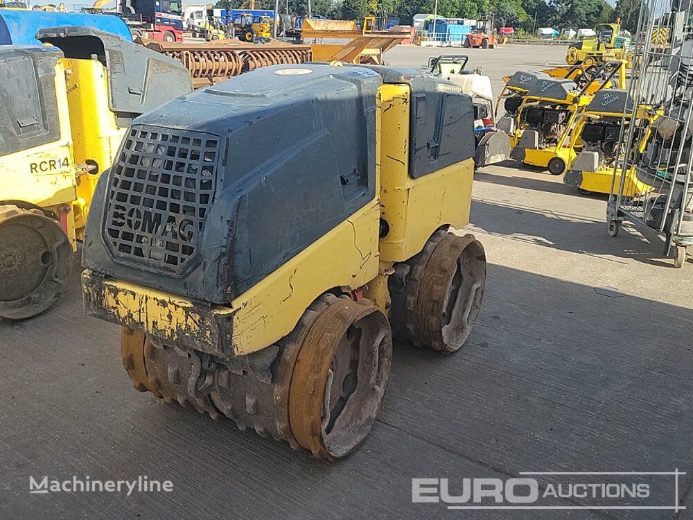 Prodaje se BOMAG BMP 8500 kompaktor na aukciji