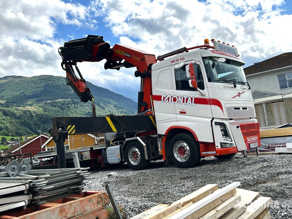 Prodaje se Volvo 2017 Volvo FH16 750 kranbil 100 tonnmeter m/ 2-akslet uttrekksse poluprikolicu sa niskom platformom na aukciji