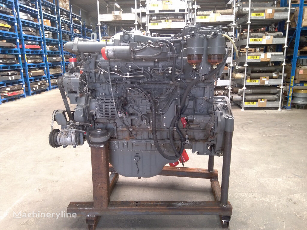 Hitachi 4644223 4644223 motor za ZX650LC-3 ZX670LCH-3 ZX670LCR-3 građevinske mašine