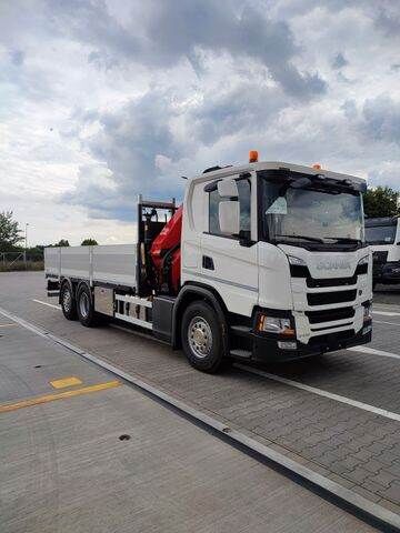 Scania G410 kamion s ravnom platformom