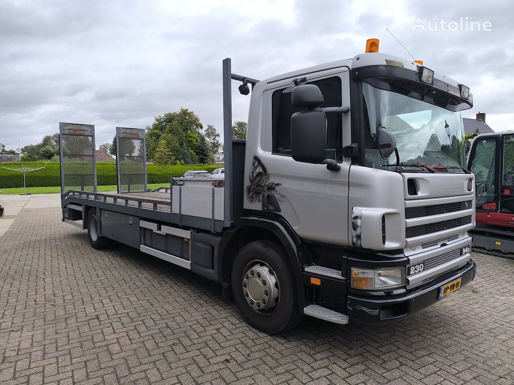 Scania P94D autotransporter