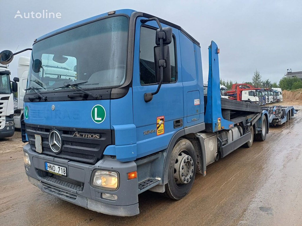 Mercedes-Benz + LOHR 2008 autotransporter