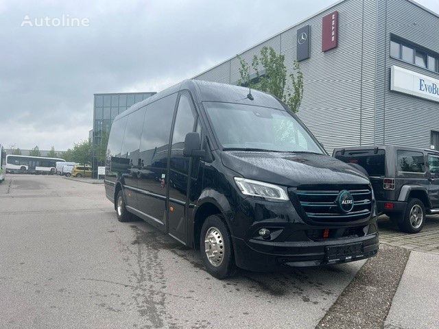 Novi Mercedes-Benz Sprinter putnički minibus