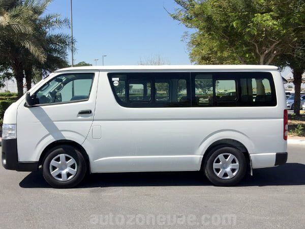 Novi Toyota Hi-Ace Standard Roof putnički minibus