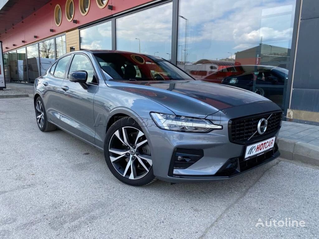 Volvo S60 B4 R-Design A/T sedan