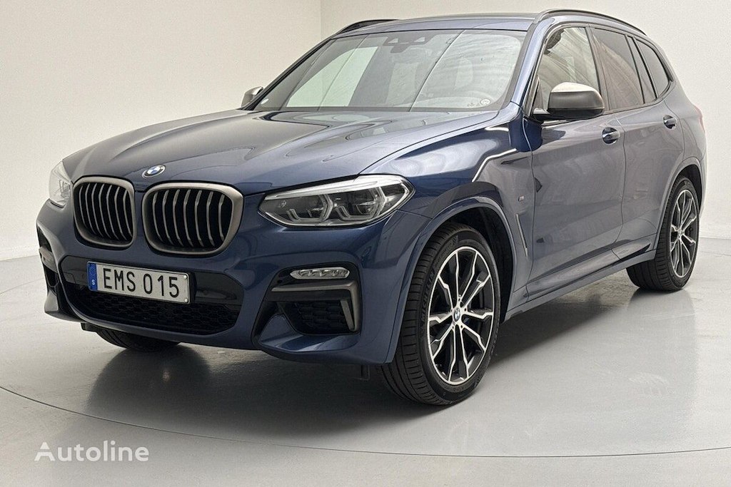 Prodaje se BMW X3 krosover na aukciji