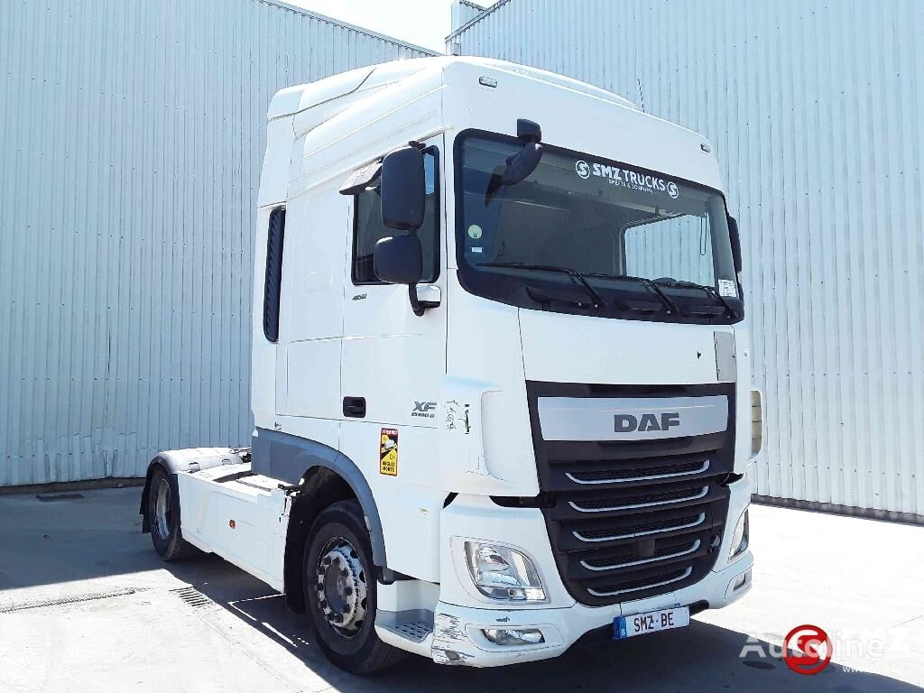 DAF XF 460 Spacecab intarder tegljač